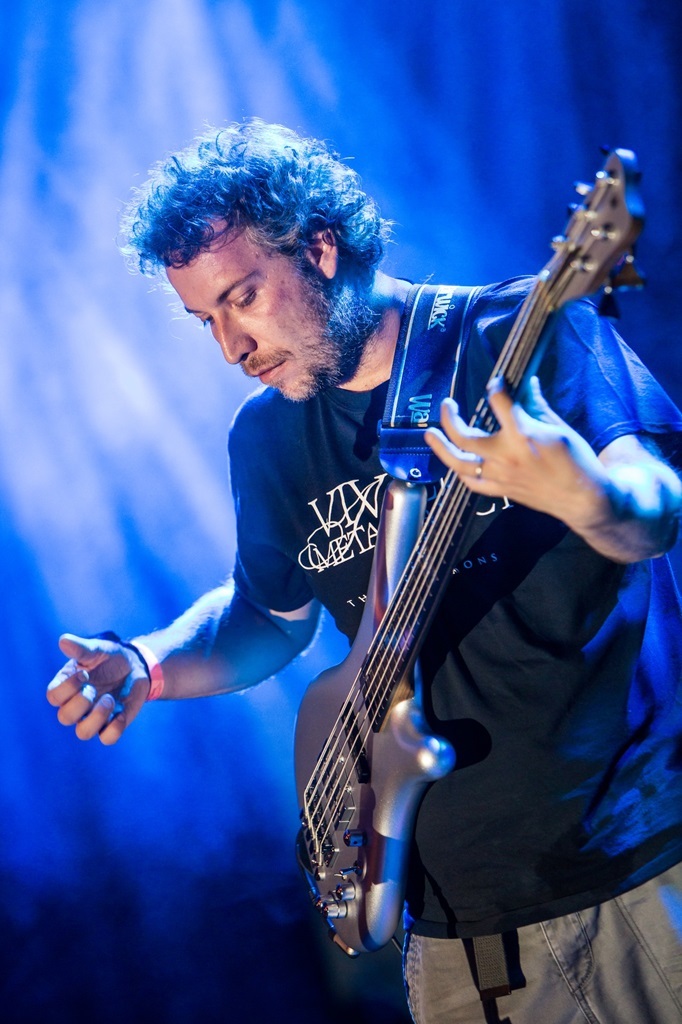 ALBERTO RIGONI PRESENTA SU NUEVO BAJO - Diario de un Rockero